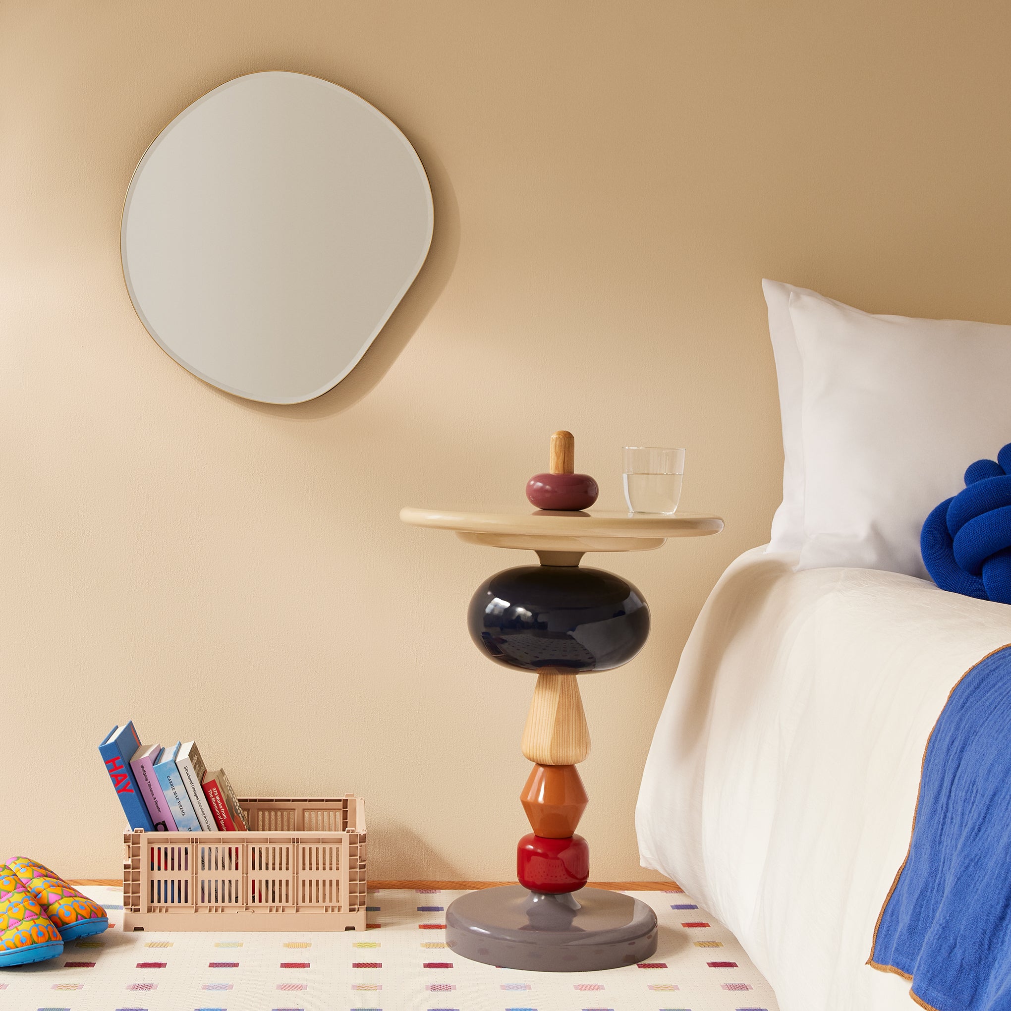 Shuffle Side Table - Spectrum – MoMA Design Store