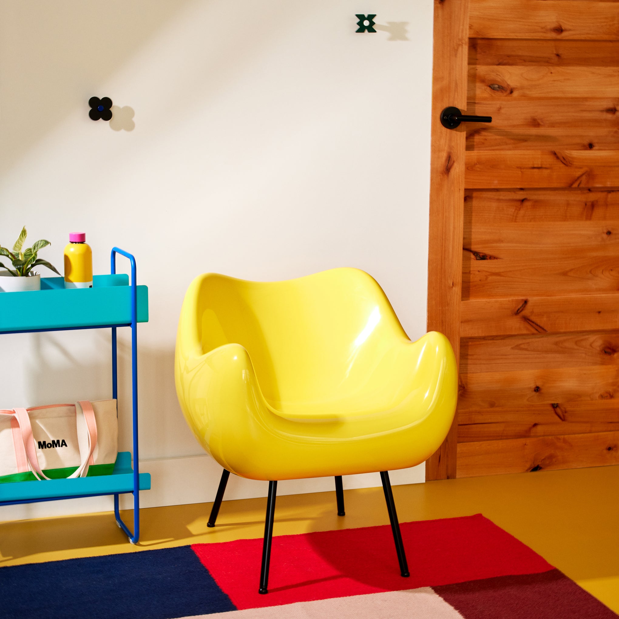 RM58 Classic Chair - Yellow – MoMA Design Store