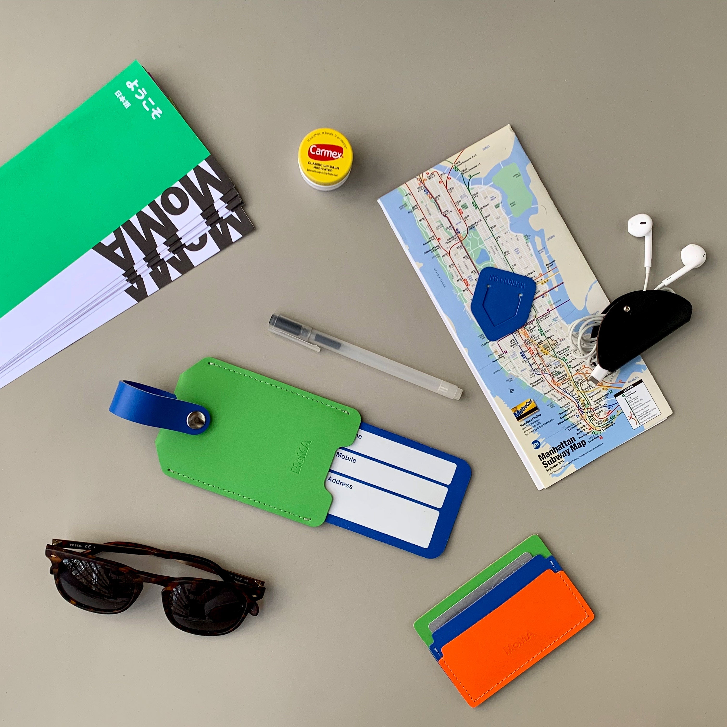 Primary Recycled Leather Luggage Tag - Red/Blue – MoMA Design Store