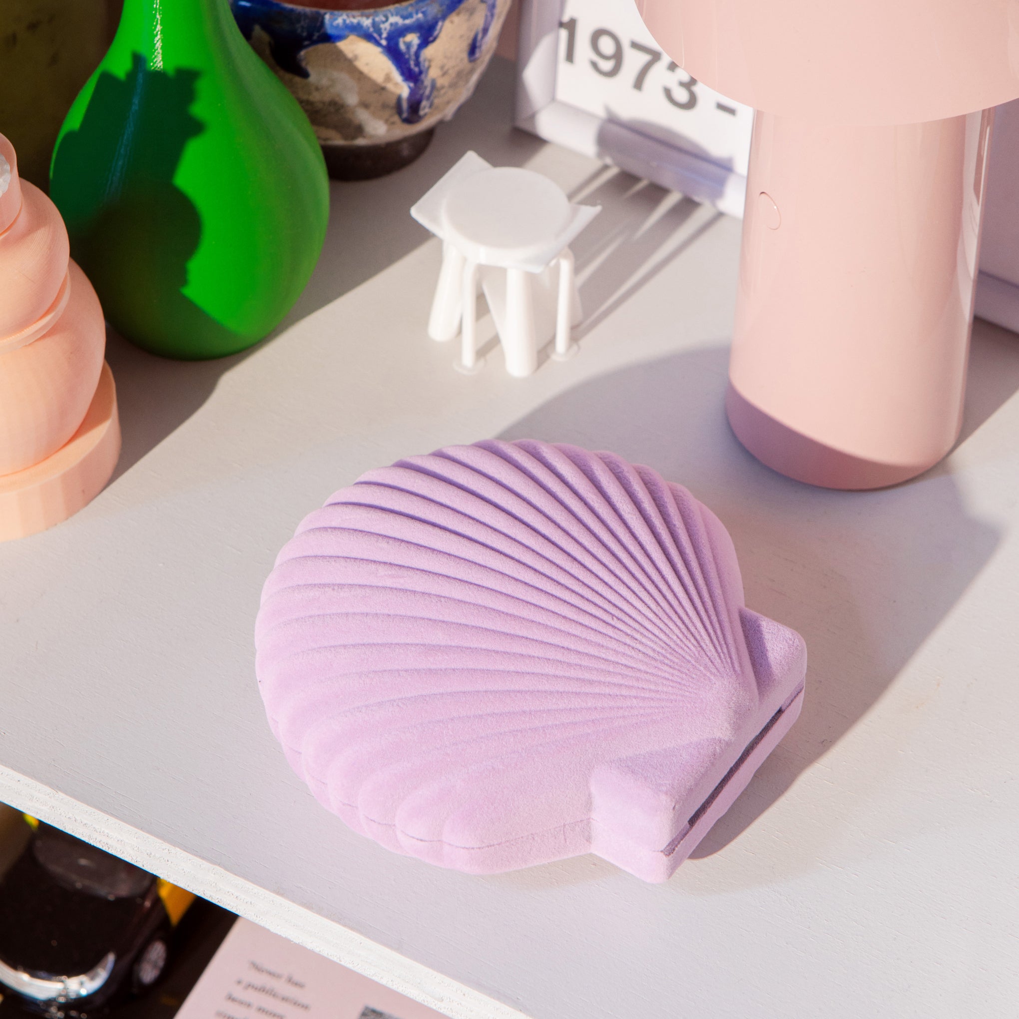 Venus Velvet Seashell Jewelry Box - Lilac – MoMA Design Store
