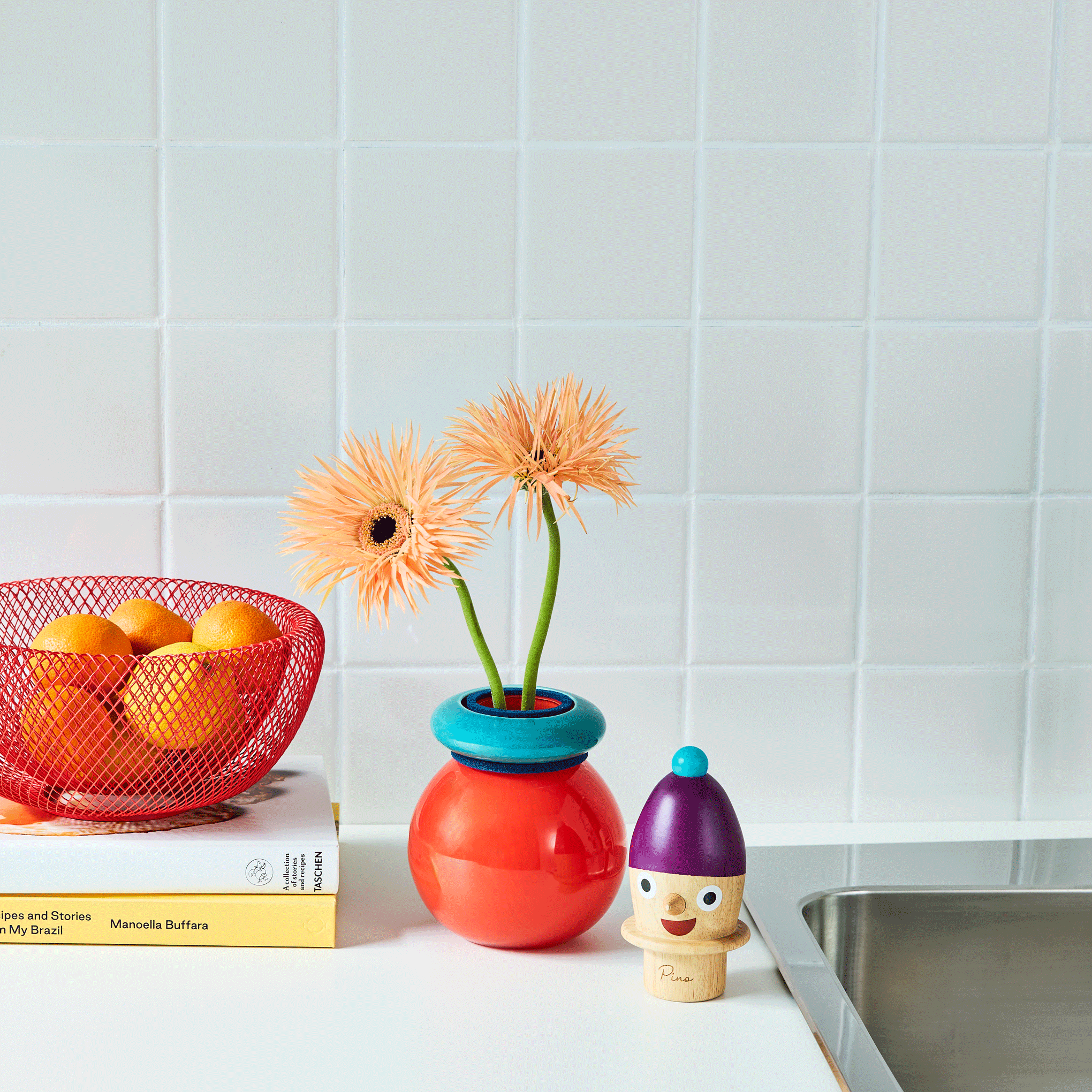 Buoni Amici Glass Character Vase - Pino – MoMA Design Store