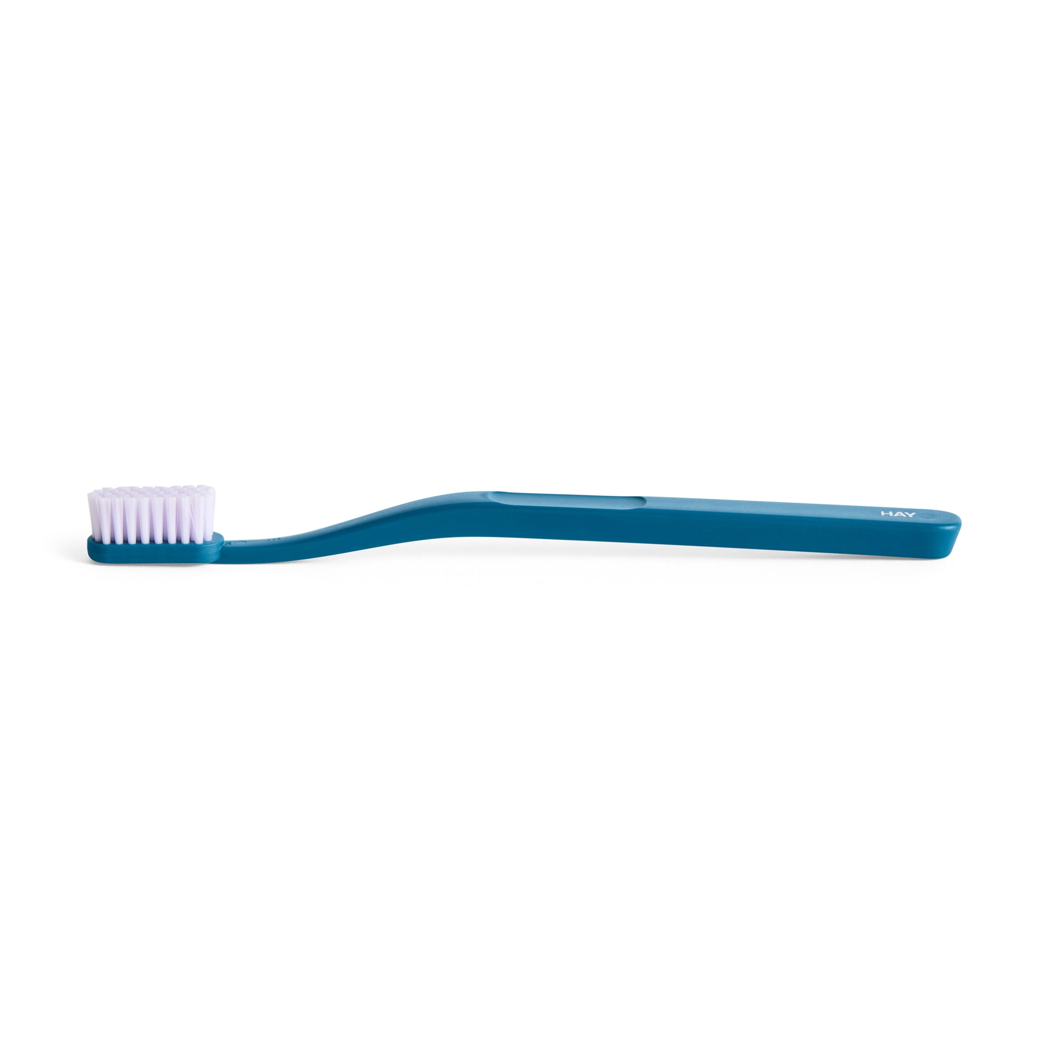 HAY Tann Recycled Plastic Toothbrush - Ocean Blue/ Lavender – MoMA ...