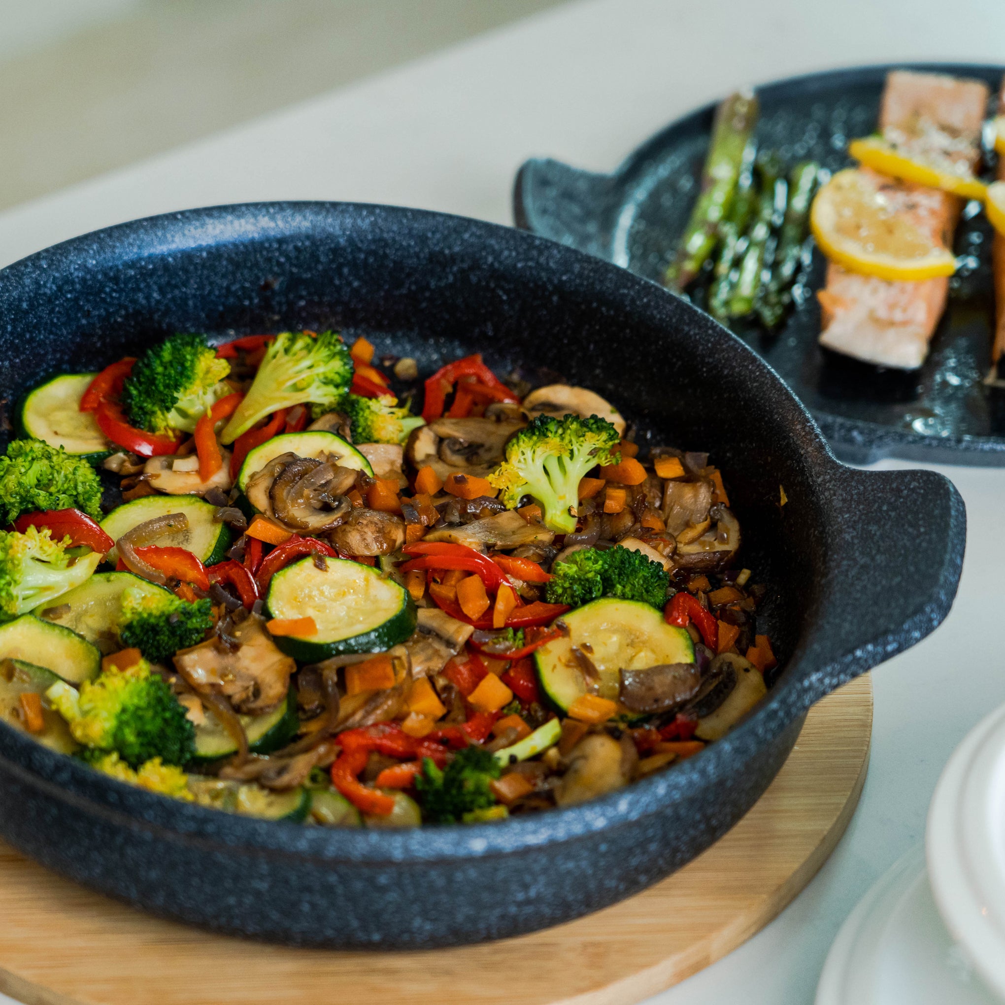 Pirotech Cookware - Set of 2 - Frying Pan & Maxi Grill – MoMA Design Store