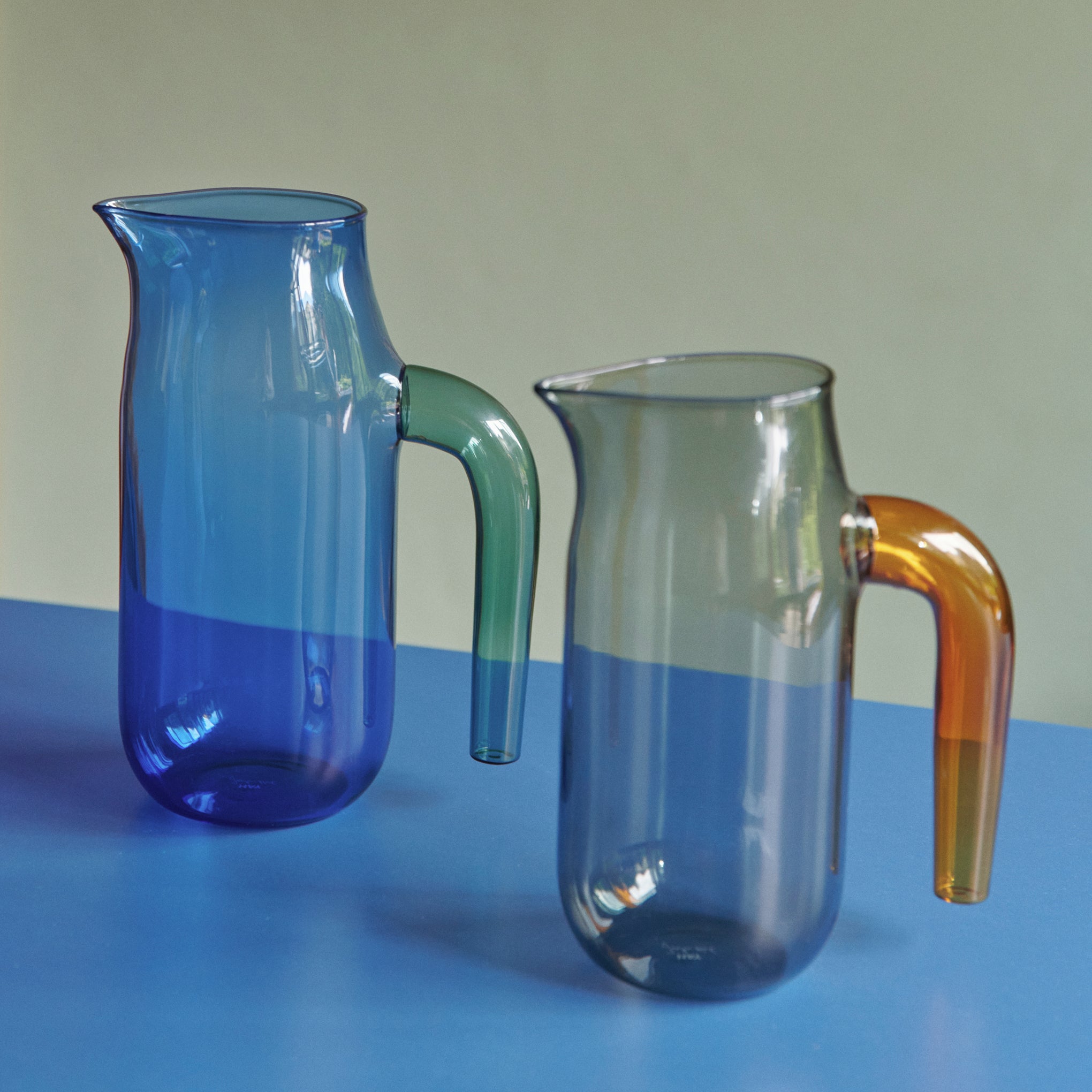 HAY Glass Jug - Charcoal – MoMA Design Store