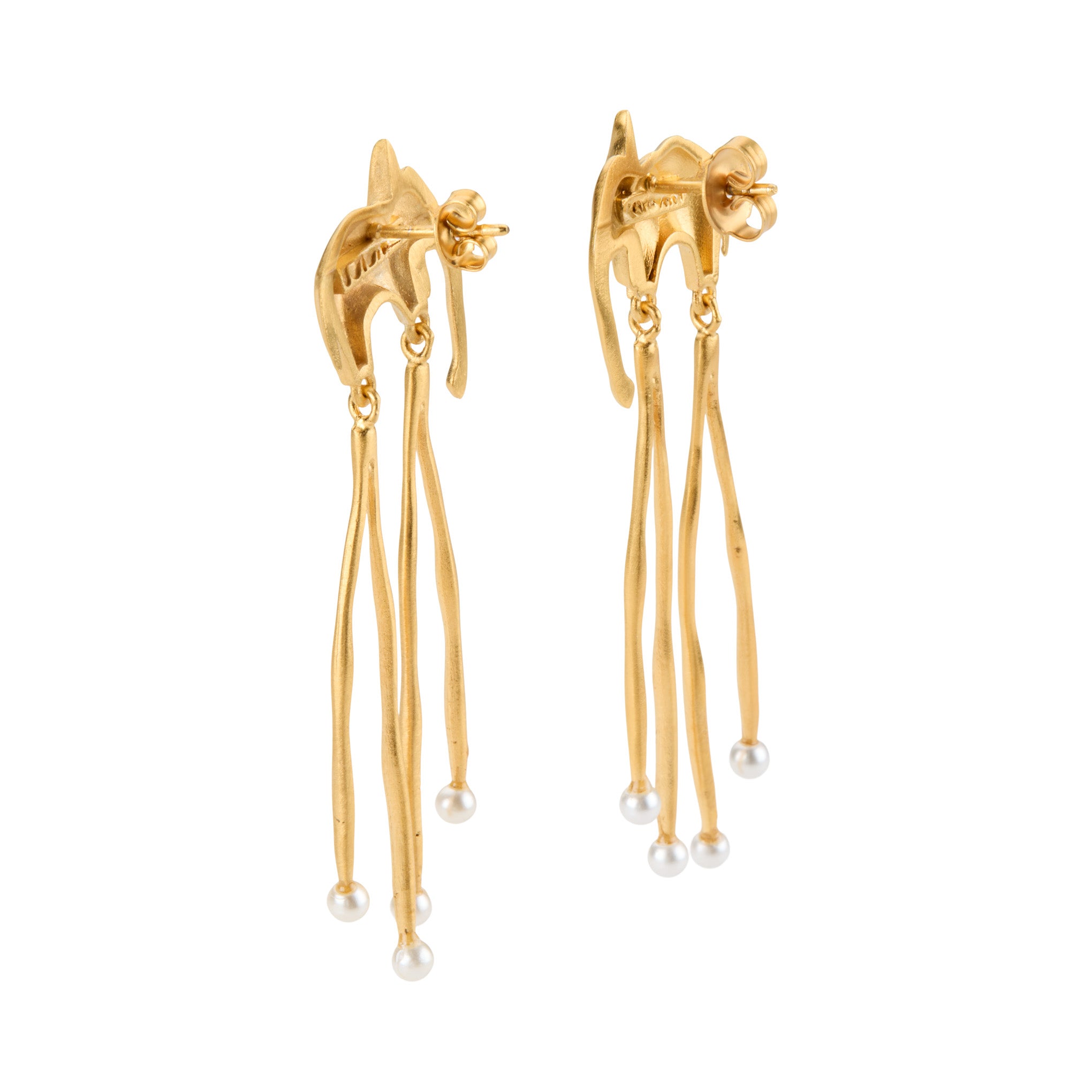 Salvador Dalí Gold-Plated Elephant Earrings – MoMA Design Store