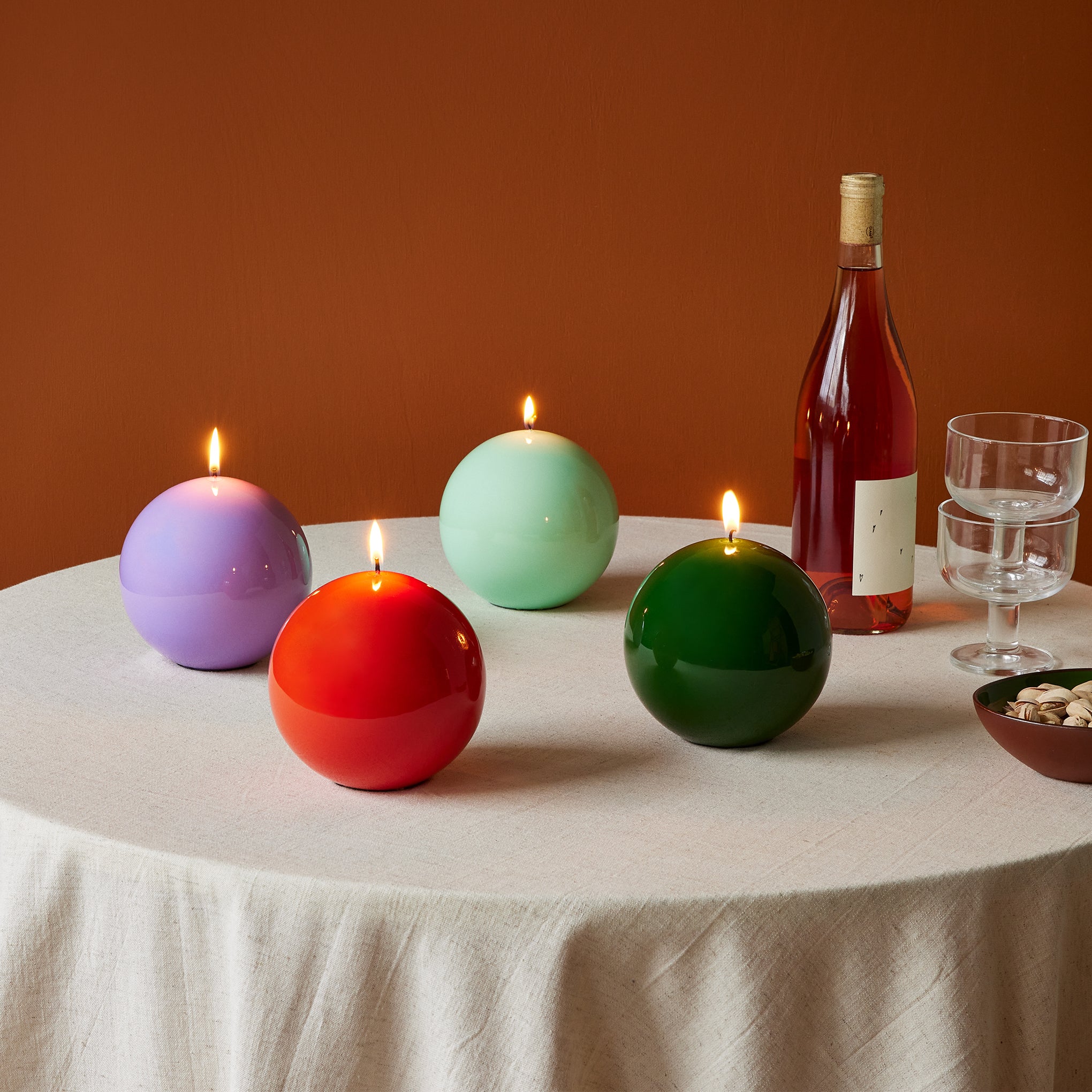 Italian Ball Candle - Lilac – MoMA Design Store