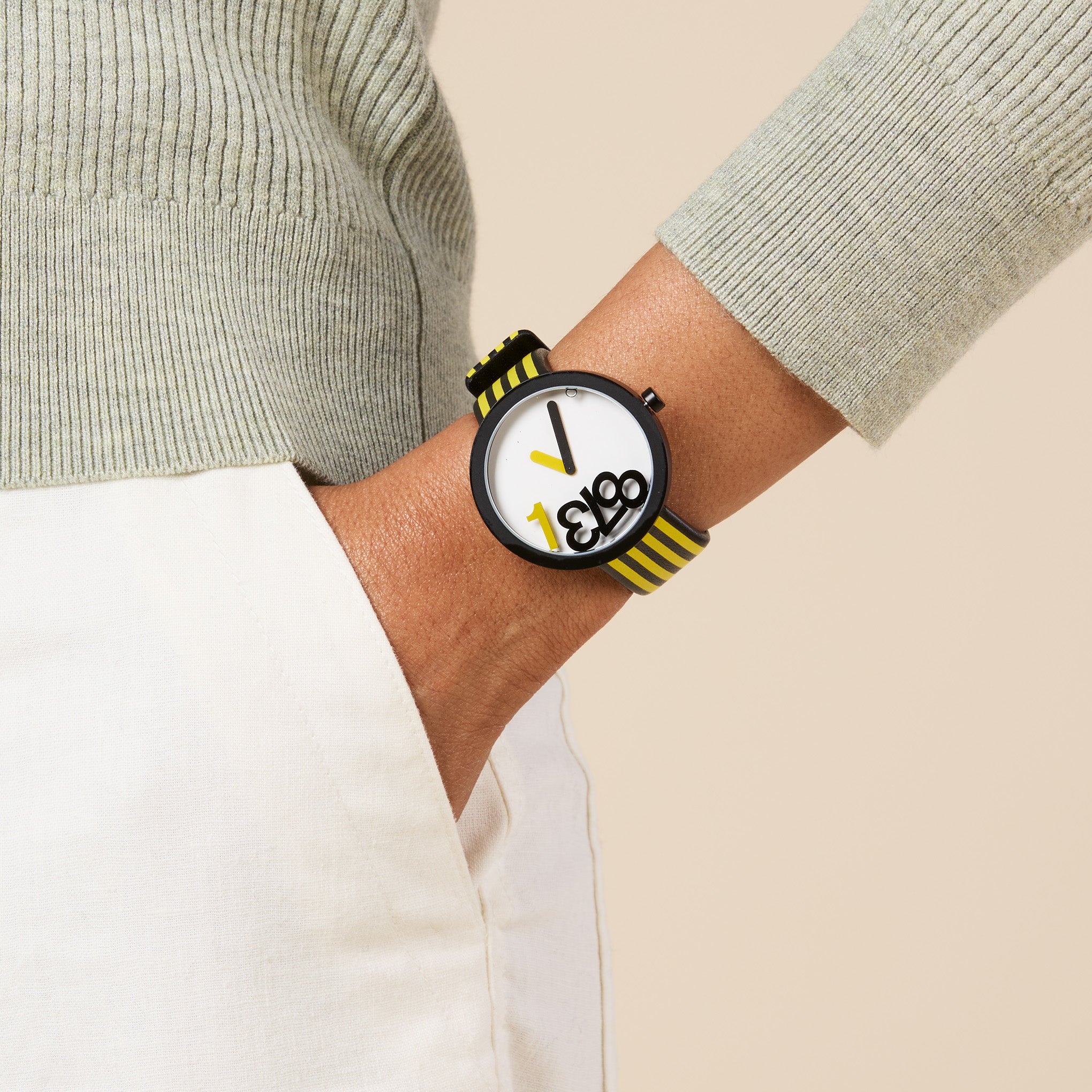 Hey Studio Time For Fun Watch - Yellow – MoMA Design Store