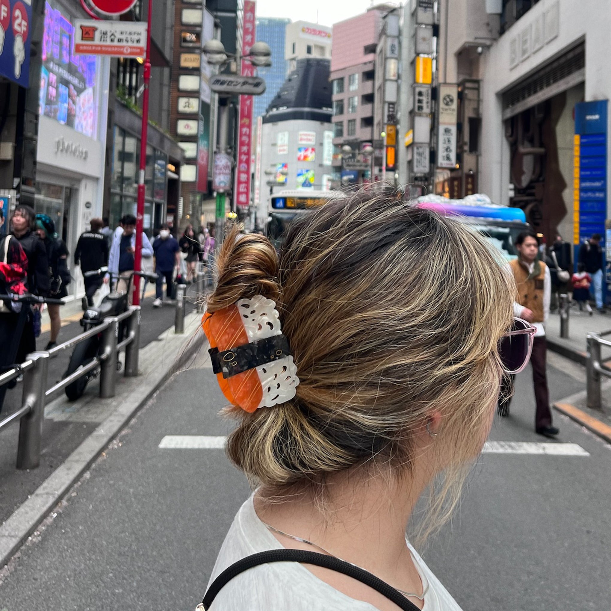 Solar Eclipse Hair Clip - Sushi – MoMA Design Store