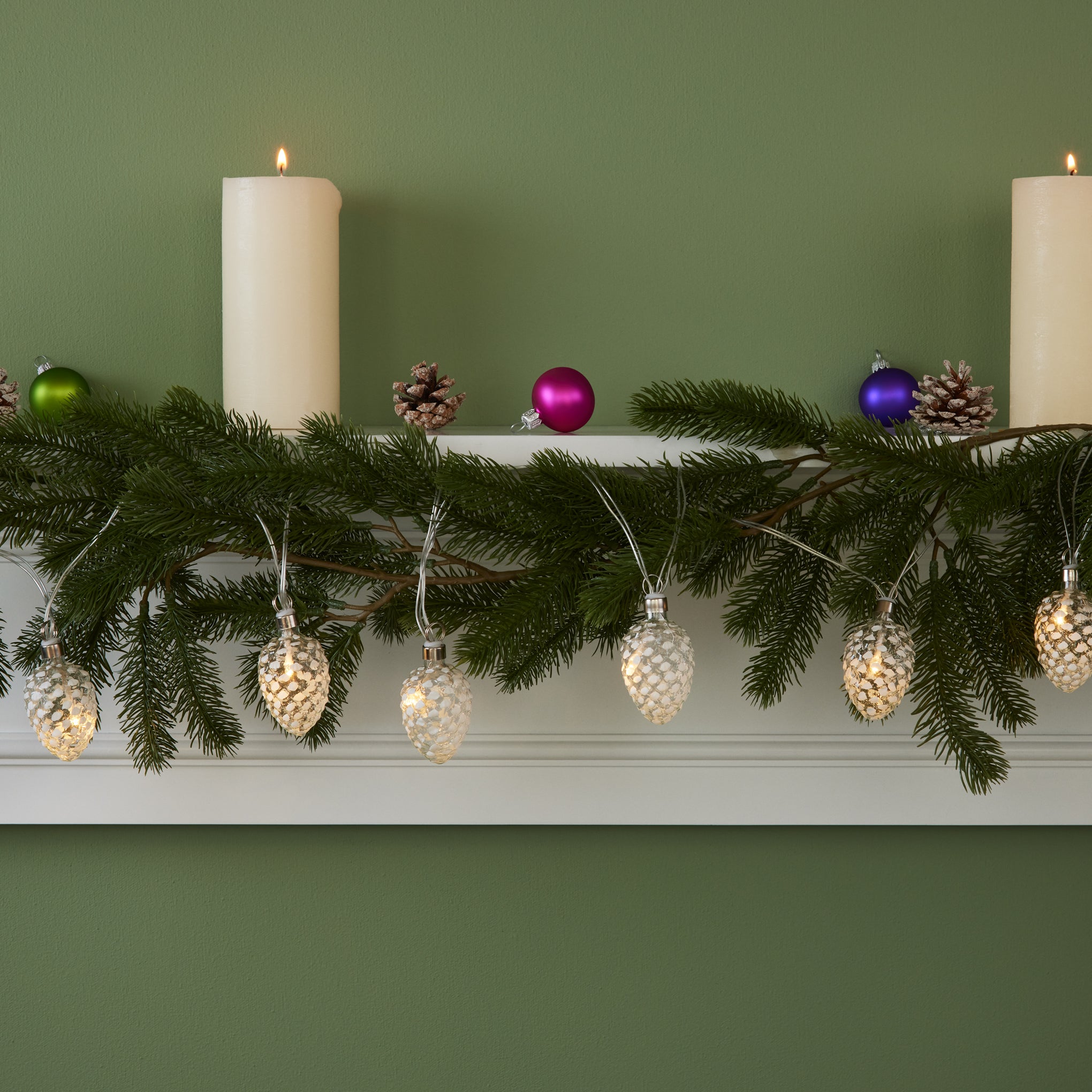 LED Holiday String Lights - Pinecone – MoMA Design Store