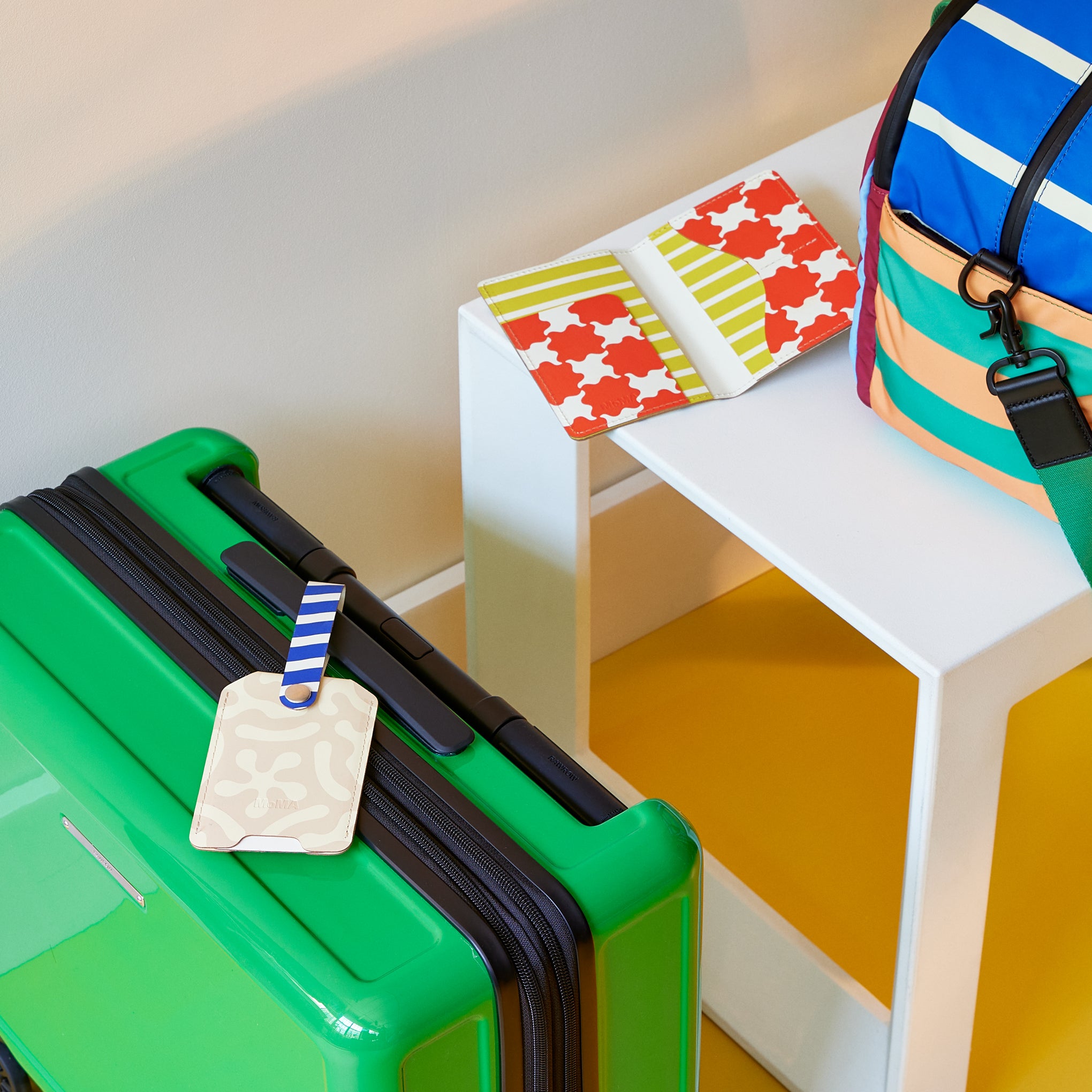 Dusen Dusen Recycled Leather Luggage Tag - Sand – MoMA Design Store