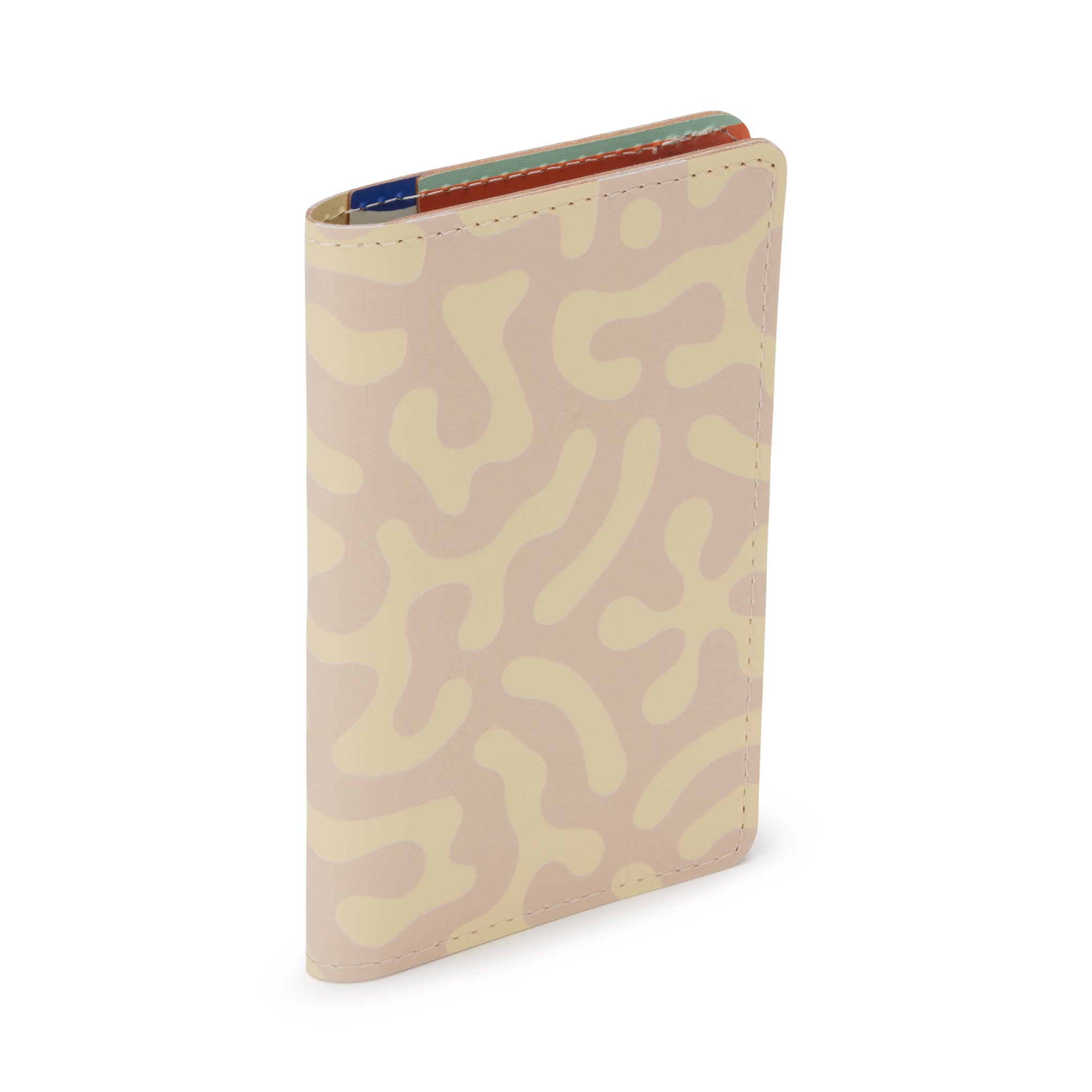 Dusen Dusen Recycled Leather Passport Case - Sand – MoMA Design Store