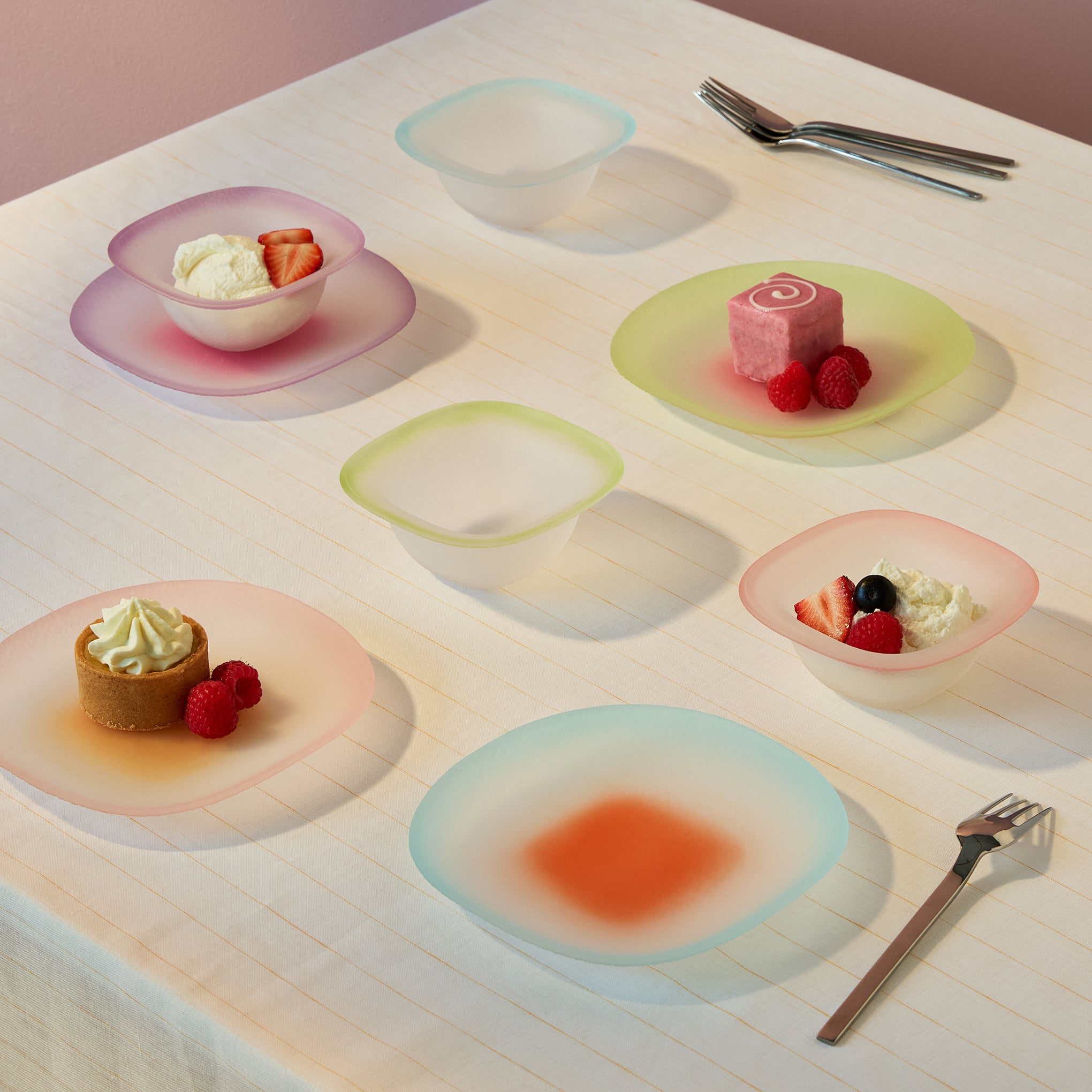 Nubi Glass Dinnerware - Set of 4 - Small Plates Set of 4 – MoMA Design ...