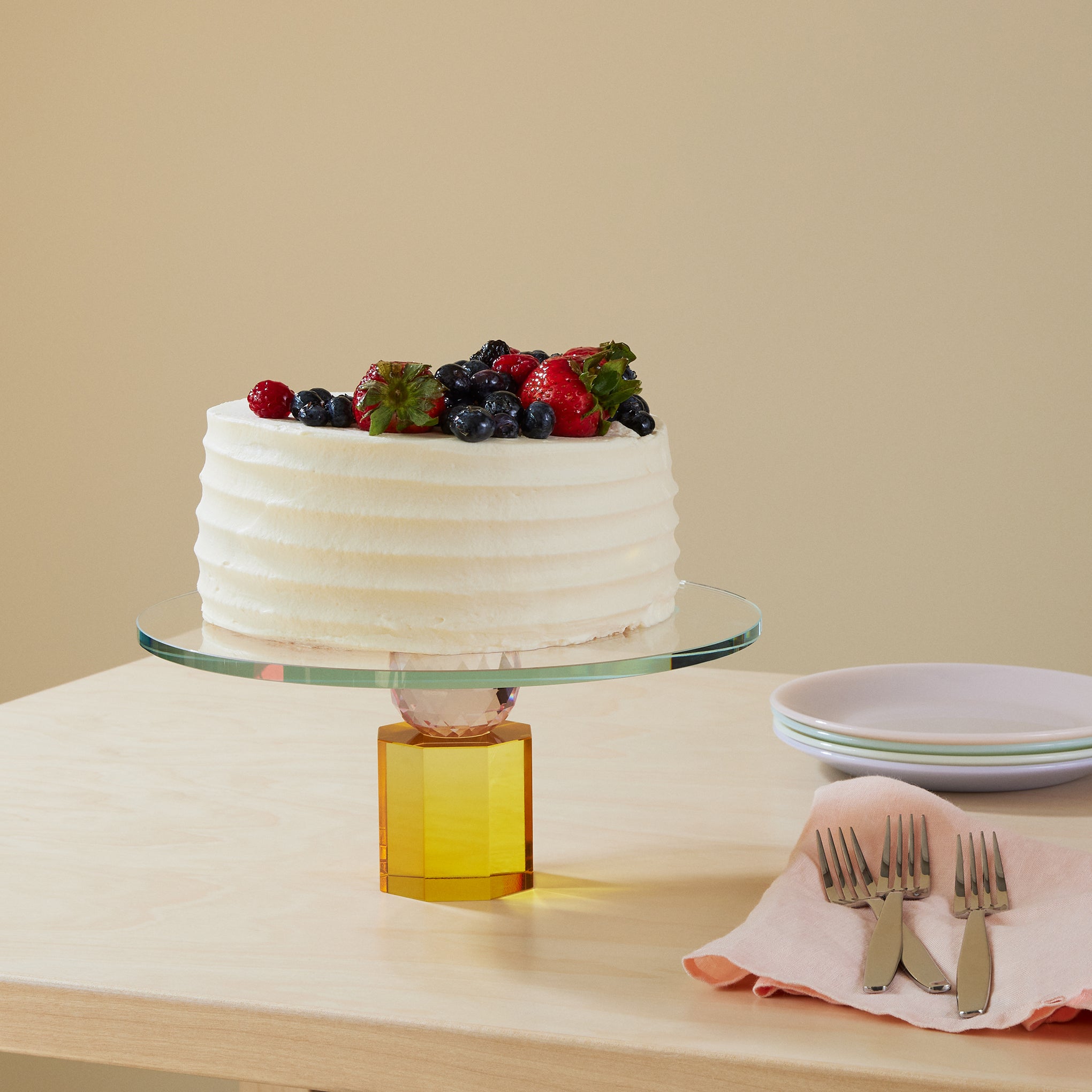 Faceted Crystal Cake Stand – MoMA Design Store