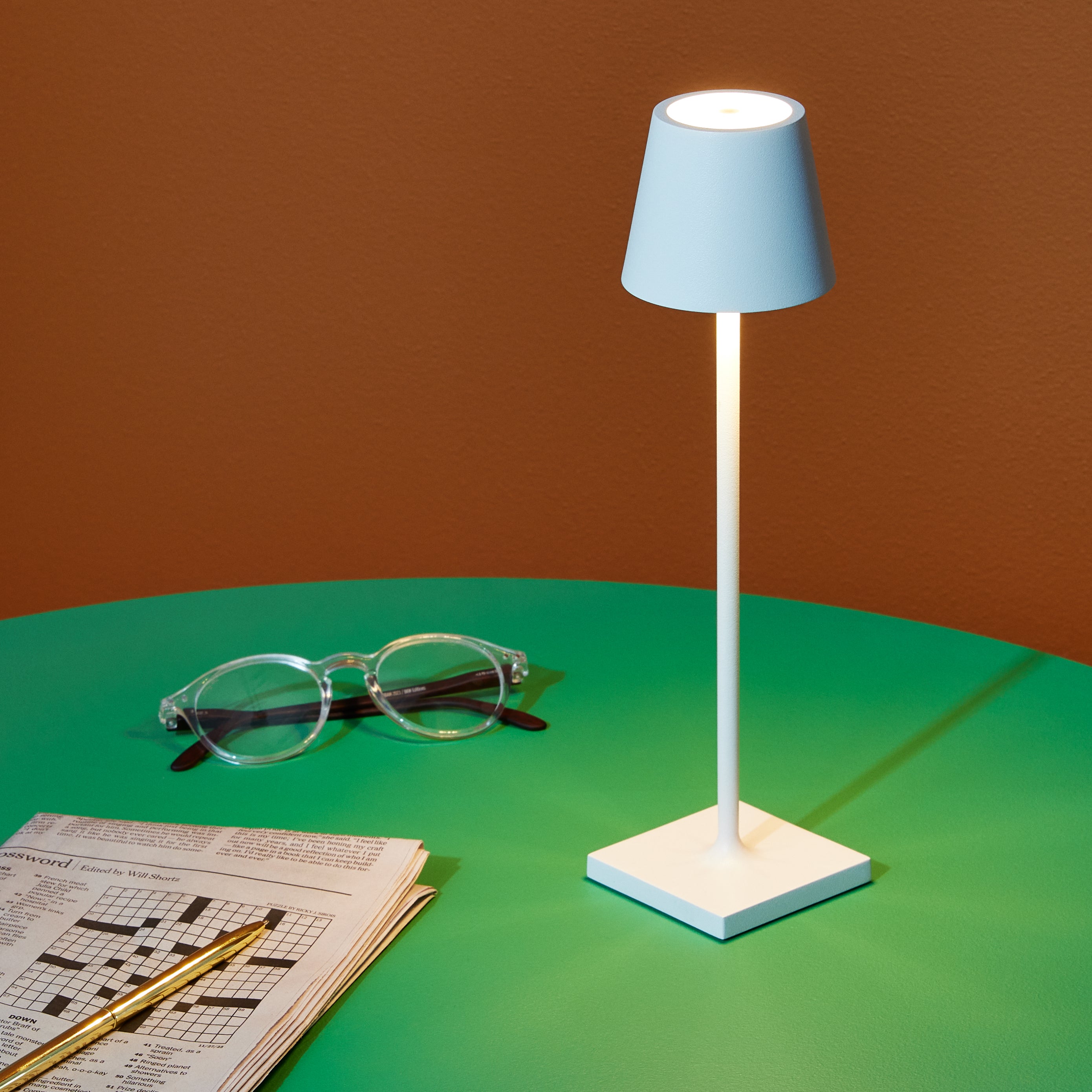 Poldina Micro Portable Lamp - White – MoMA Design Store