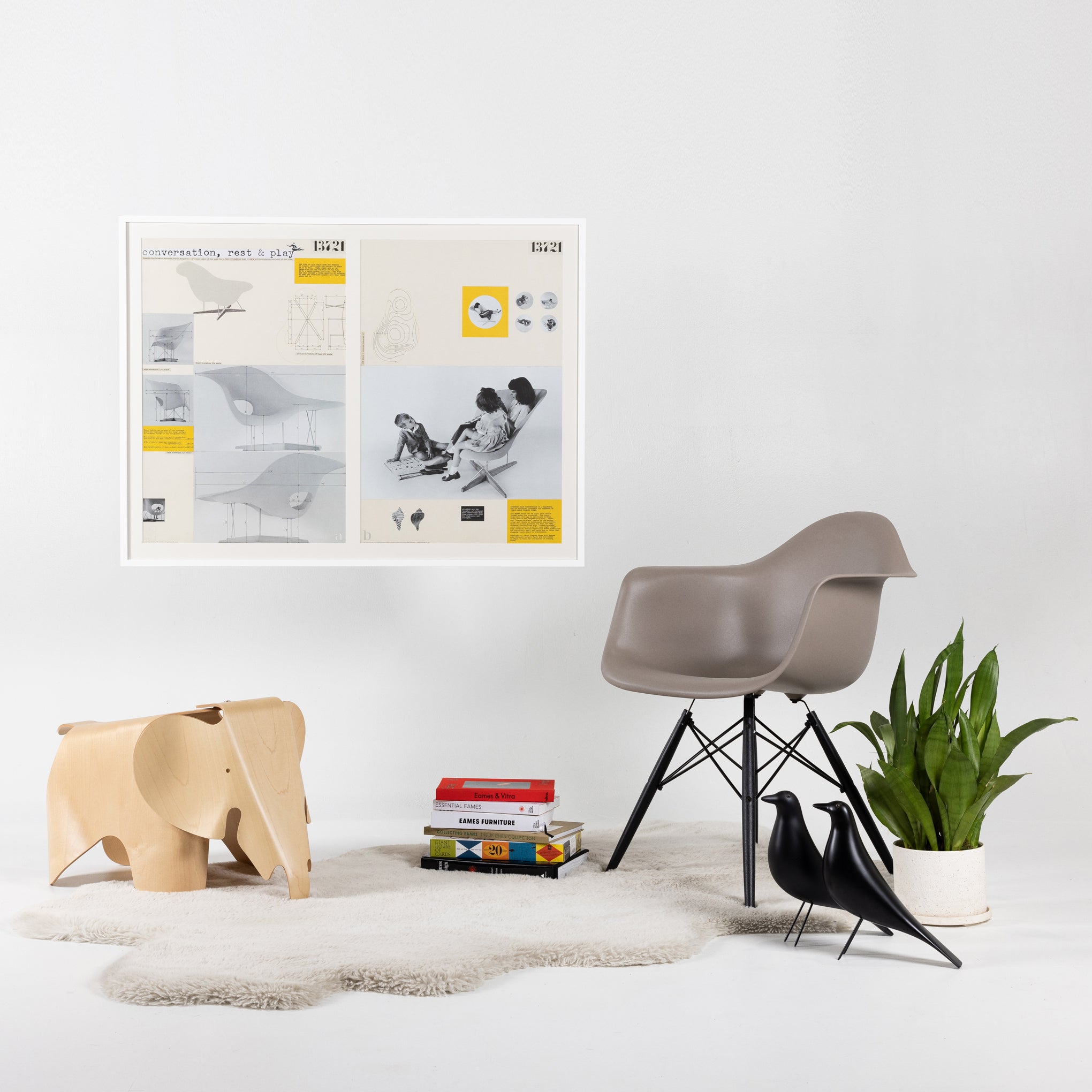 La Chaise Entry Panels Limited Edition Poster – MoMA Design Store