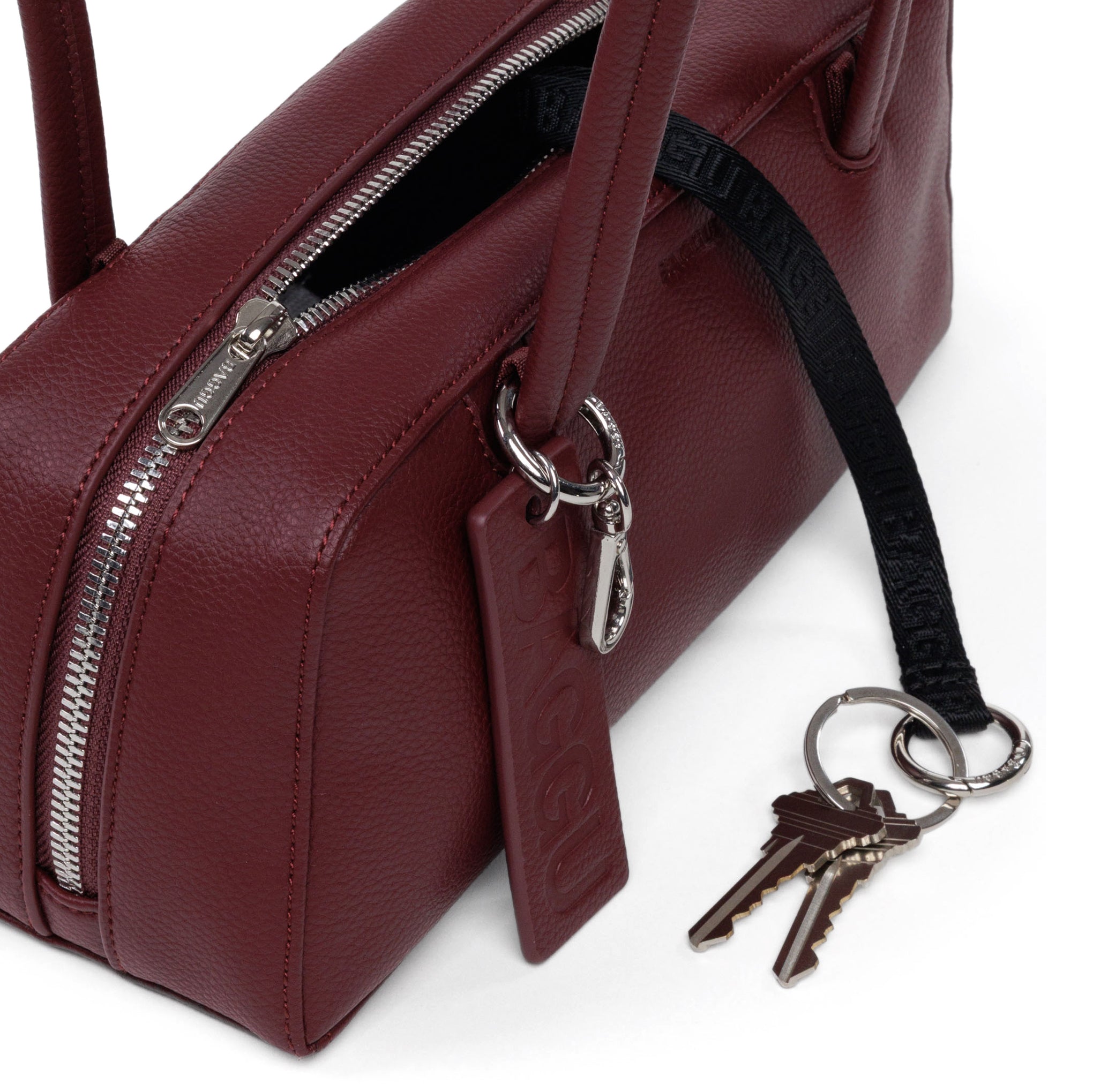 Baggu Recycled Leather Bowler Bag - Mahogany – MoMA Design Store