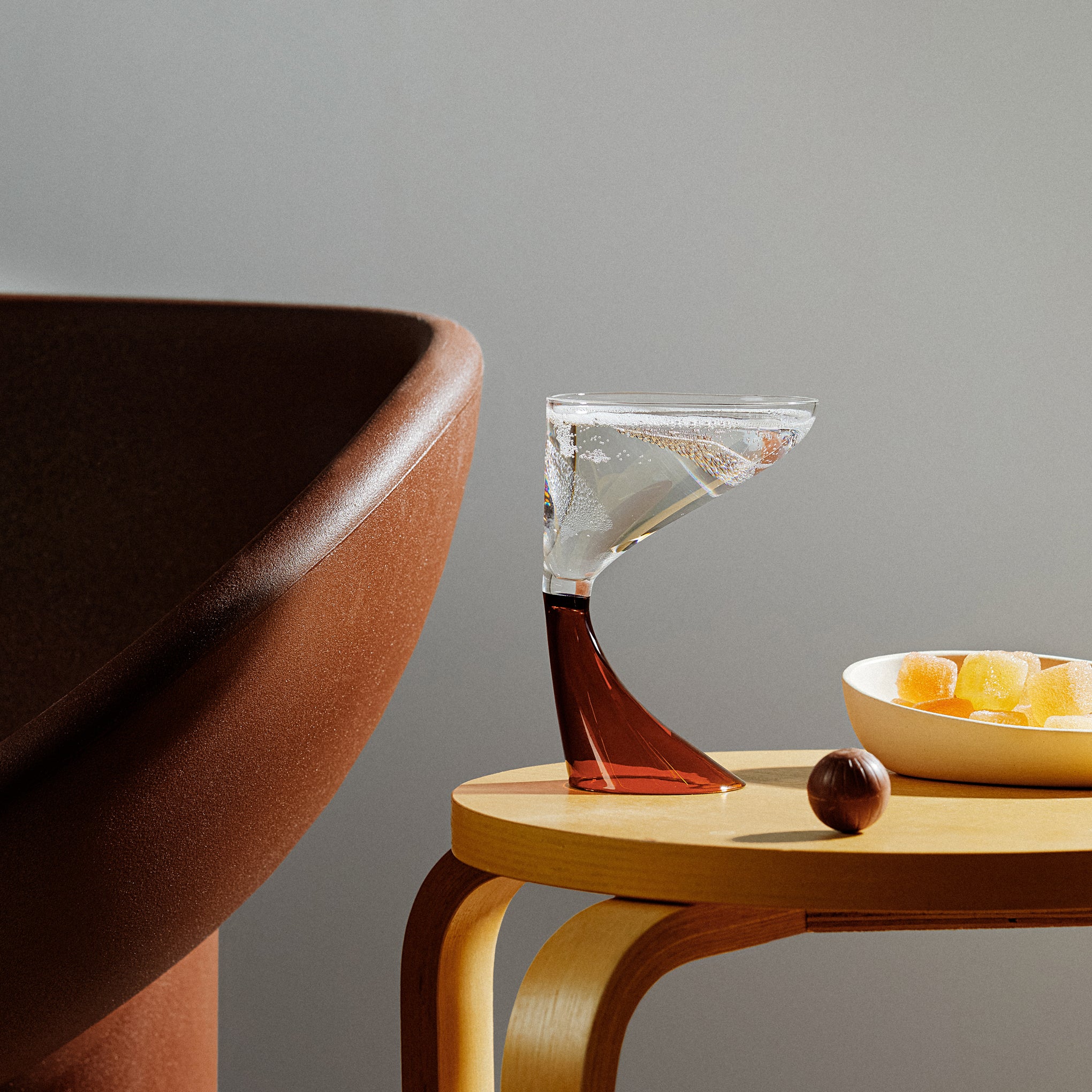 Arch Cocktail Glasses - Set of 2 - Amber – MoMA Design Store