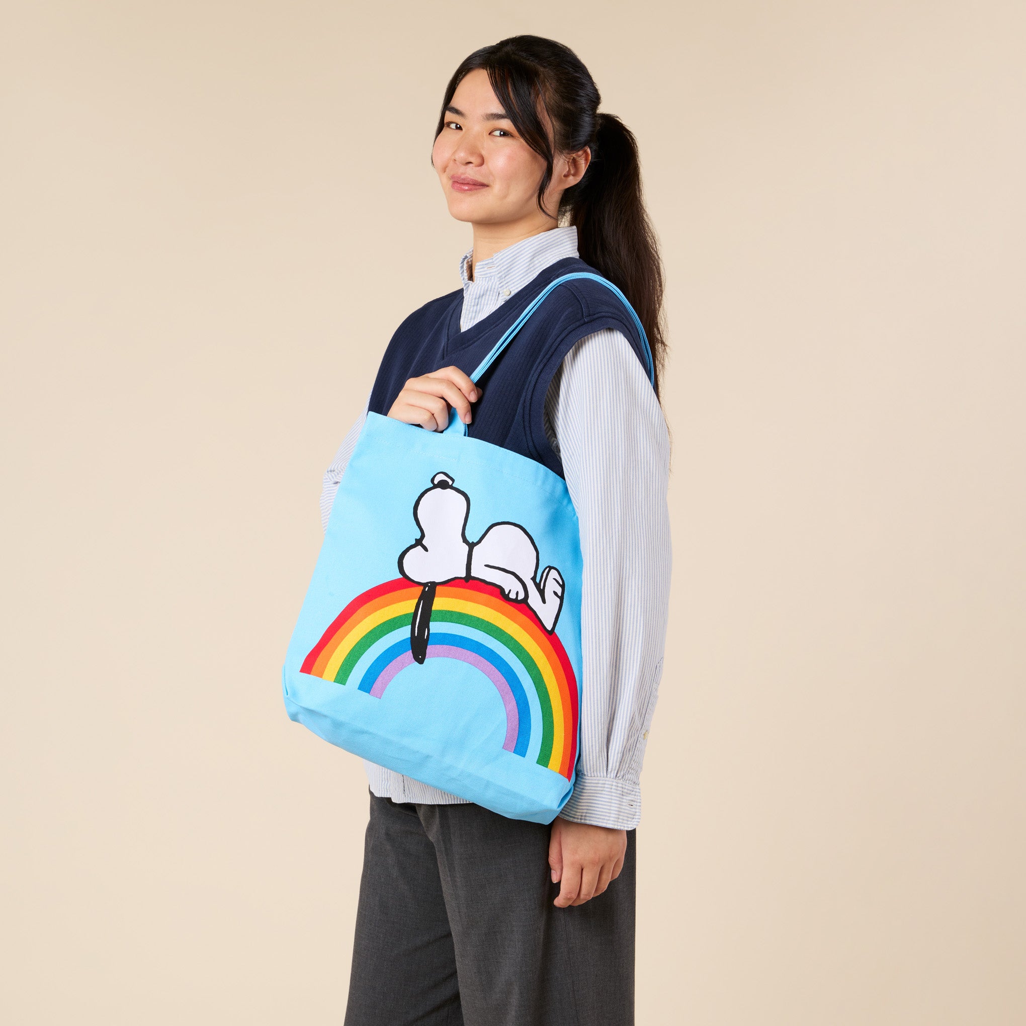 Snoopy Cotton Canvas Tote Bag - Light Blue – MoMA Design Store