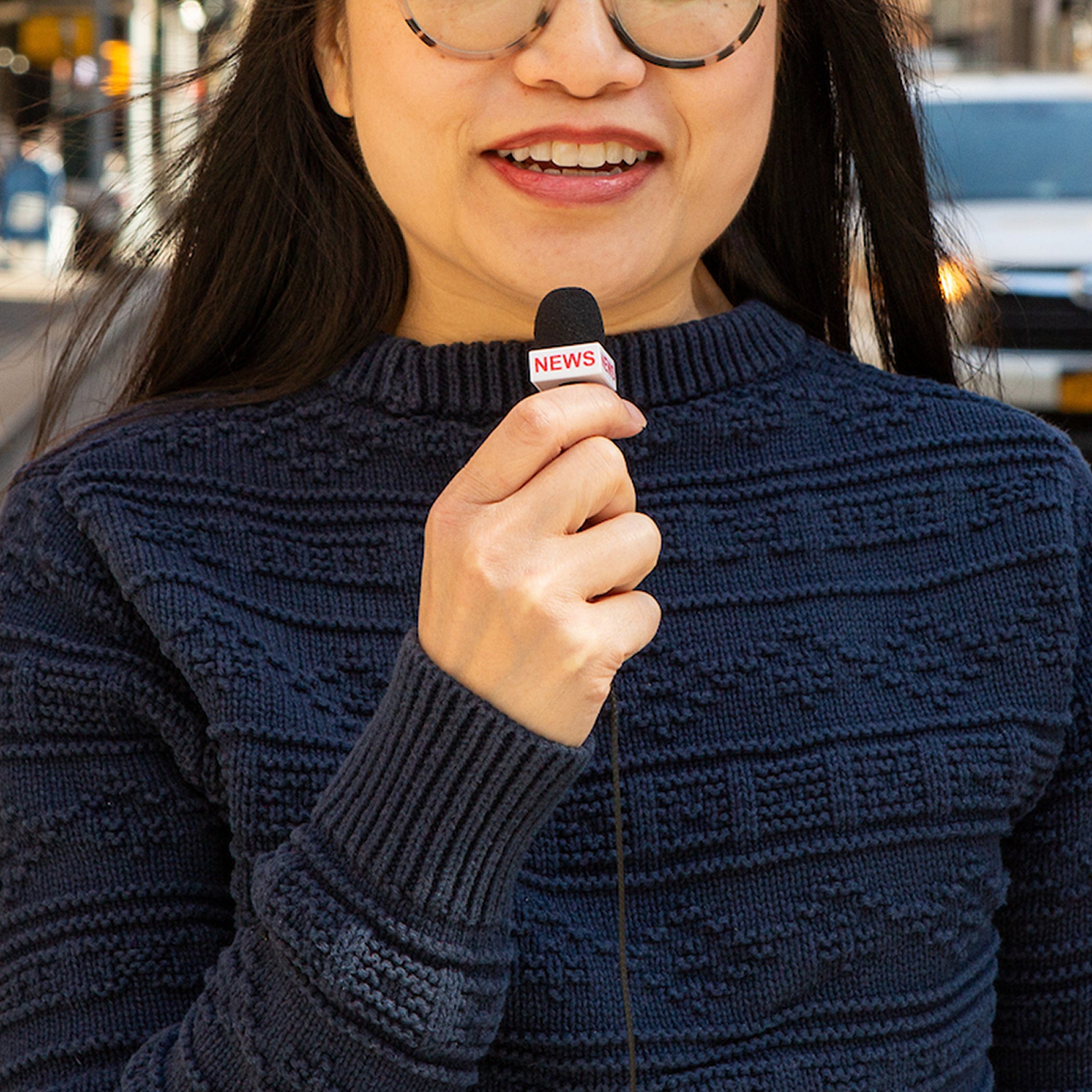 Breaking News Mini Microphone – MoMA Design Store