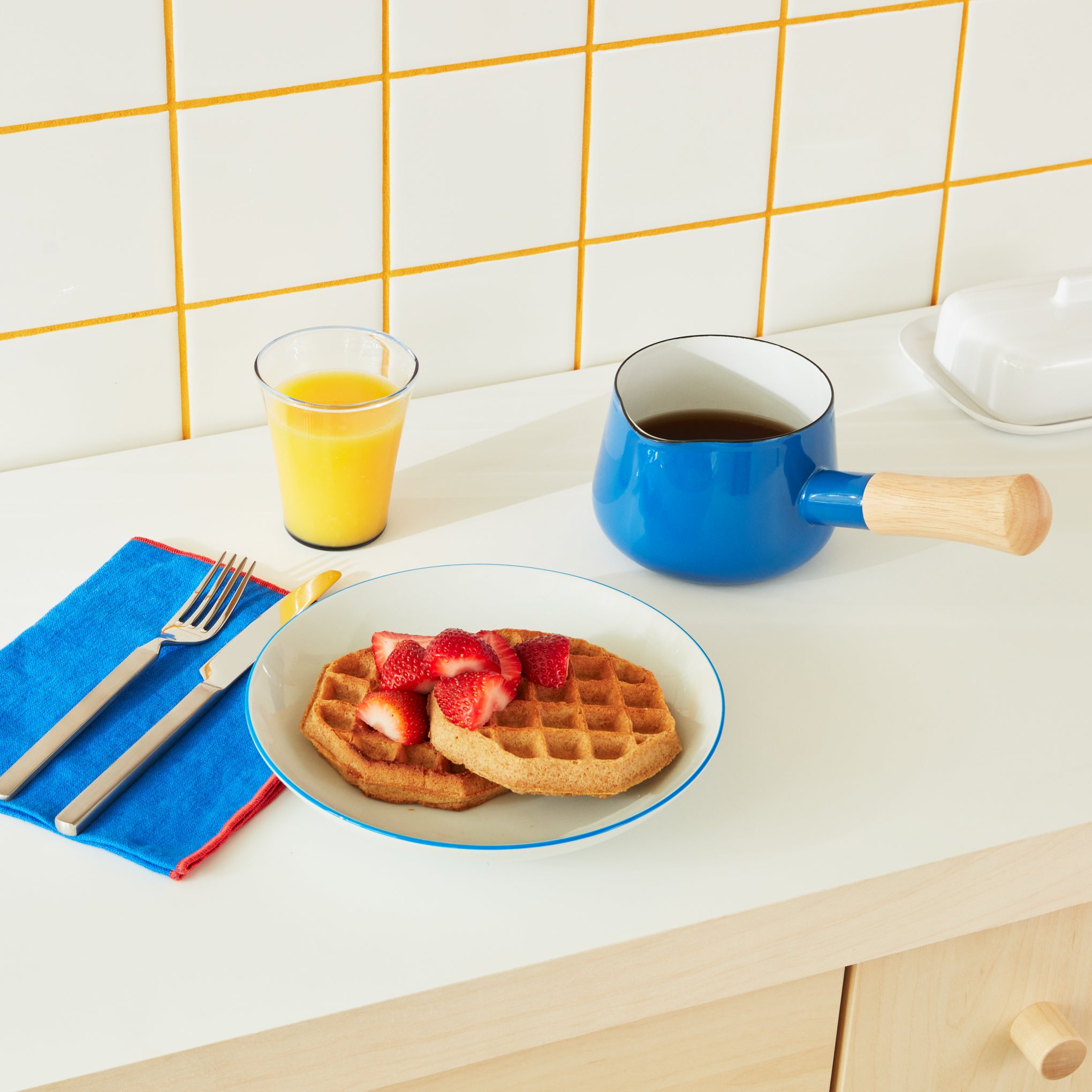 Porcelain Enamel Milk Pan - Blue – MoMA Design Store