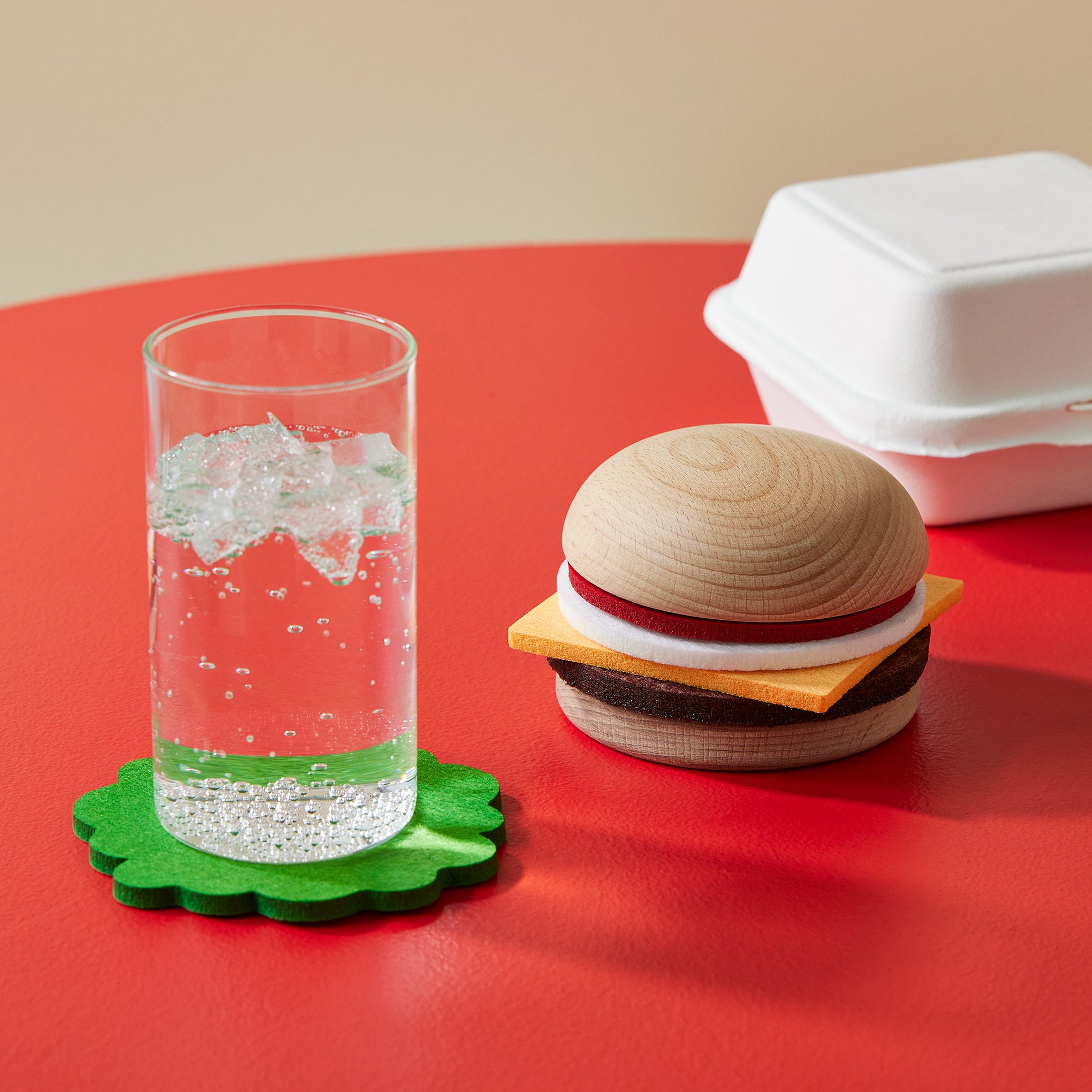 Cheeseburger Coasters - Set of 5 – MoMA Design Store