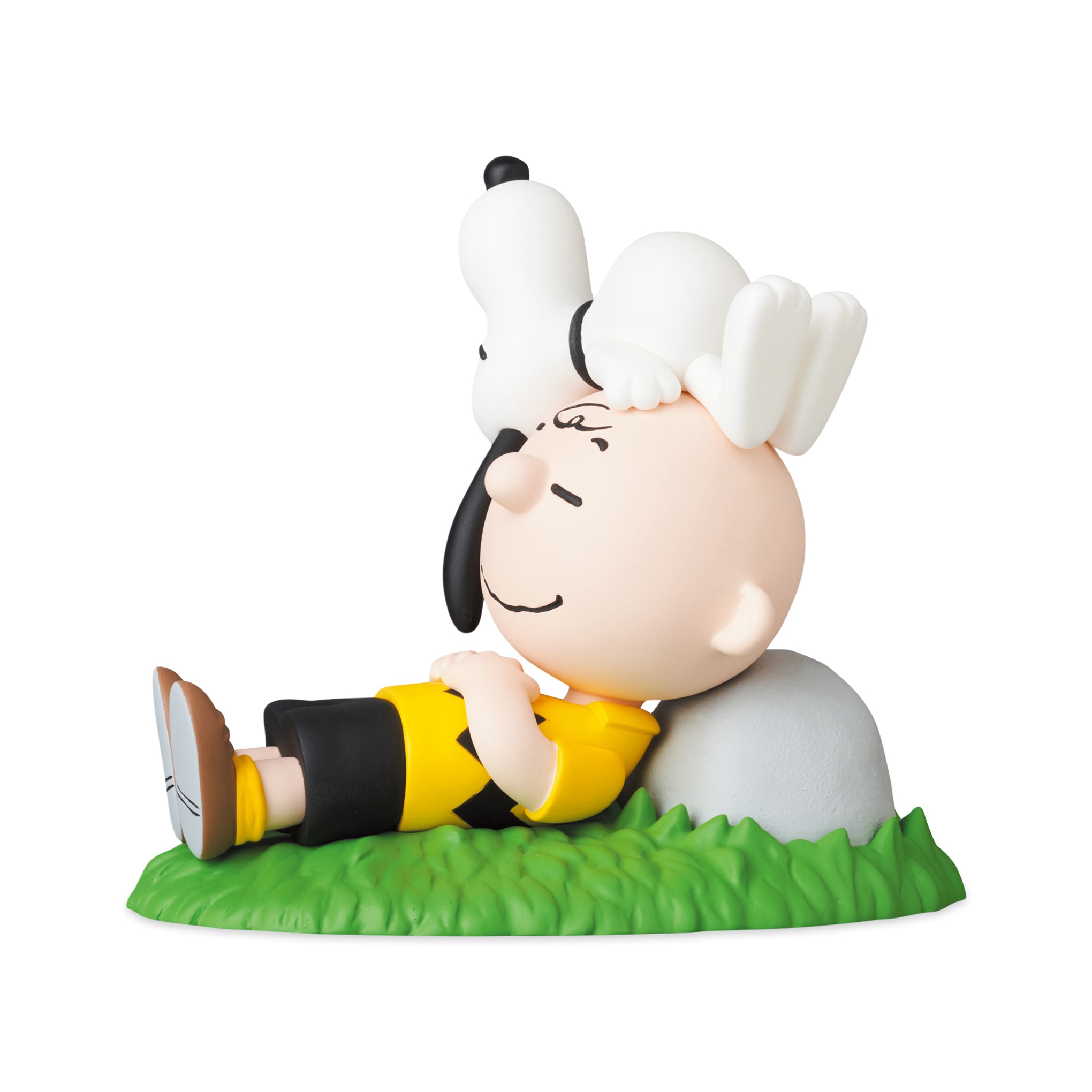 Snoopy & Peanuts Collectible Figure - Napping Charlie Brown & Snoopy ...