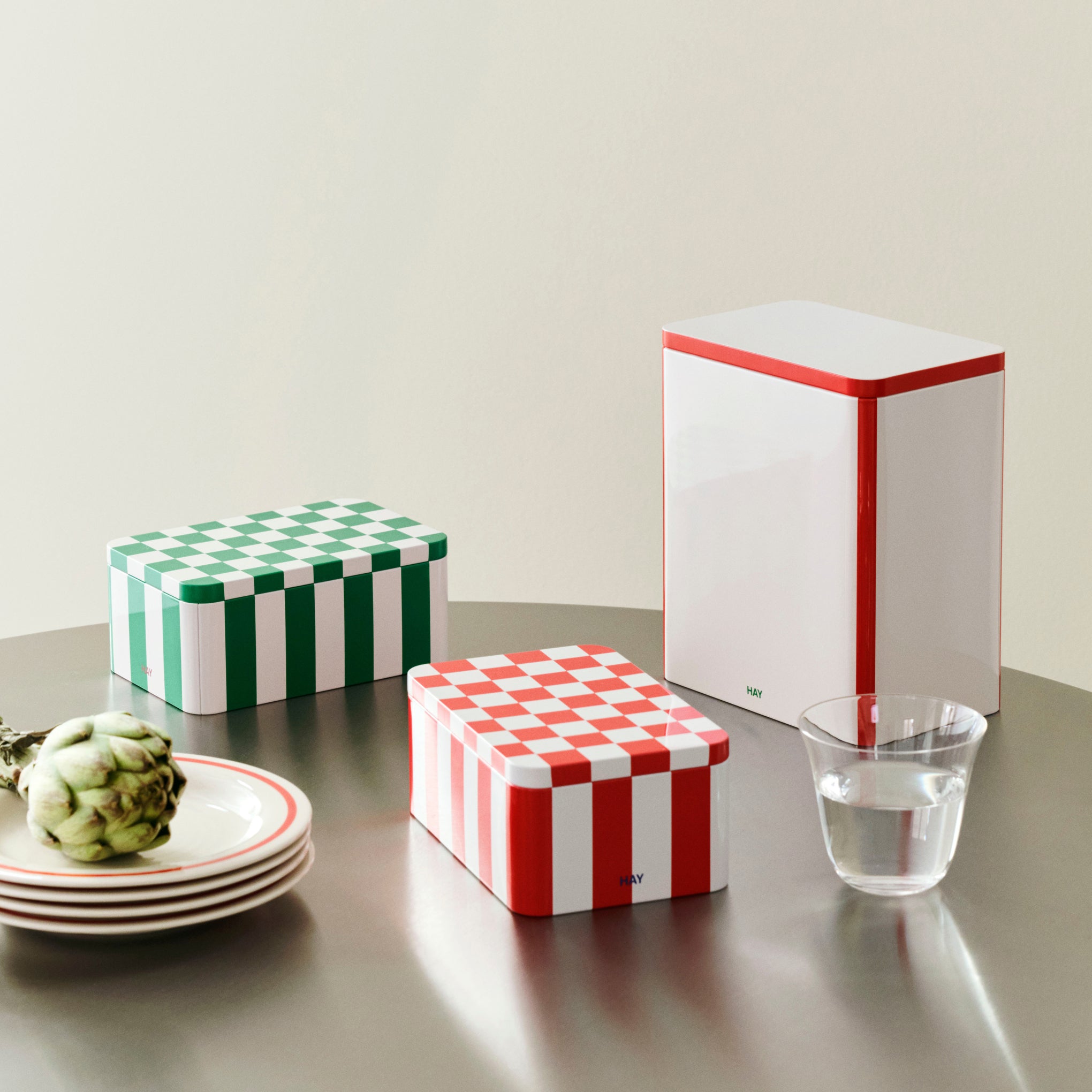 HAY Tin Container - Red/ Off White – MoMA Design Store