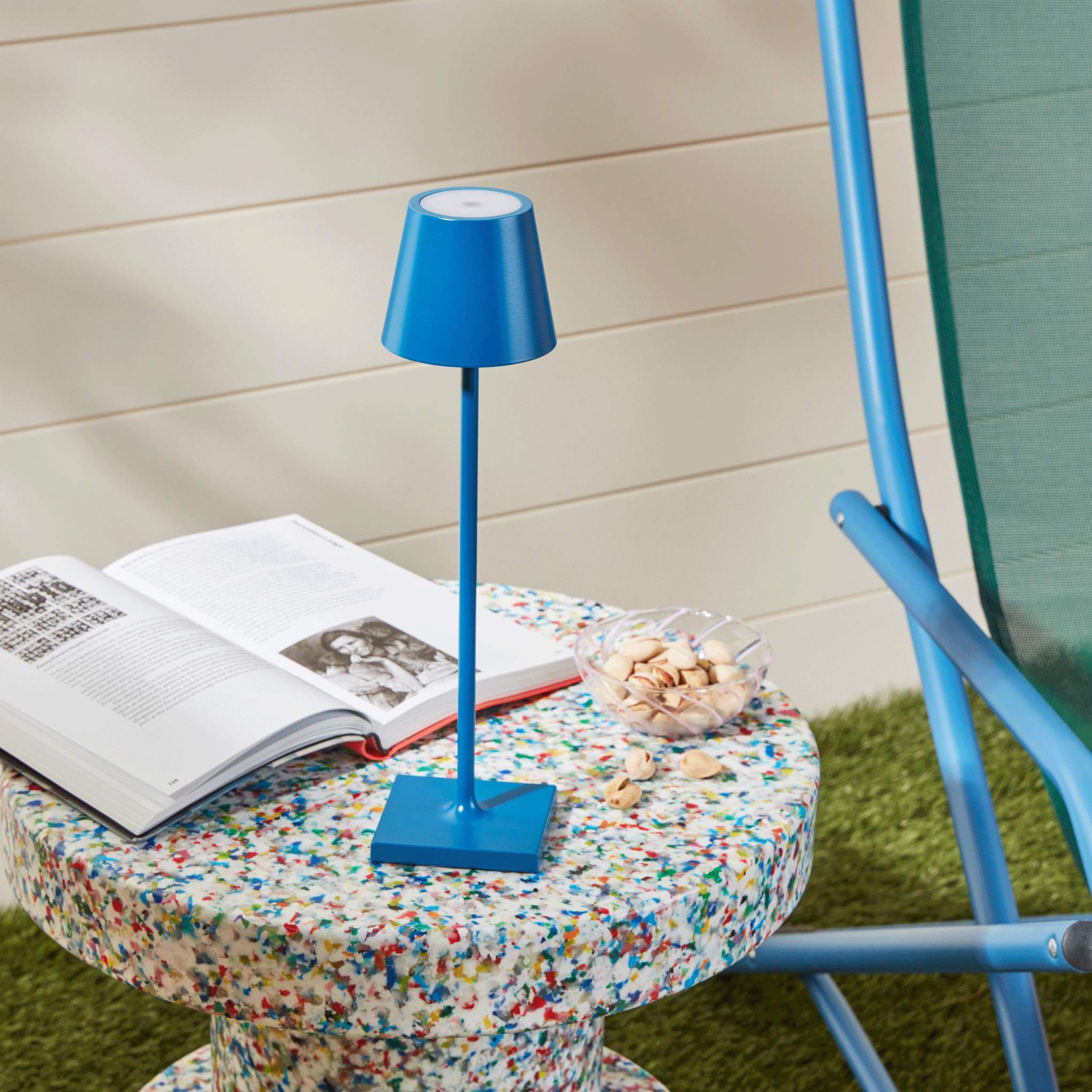 Poldina Micro Portable Lamp - Red – MoMA Design Store